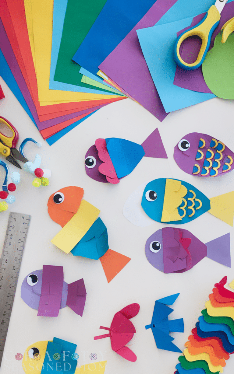15 Easy & Fun Construction Paper Crafts for Kids to Make - Crafty ...